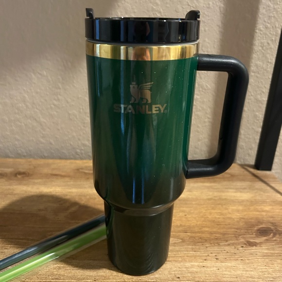 Stanley | Dining | Wicked Elphaba Stanley 4 Oz | Poshmark